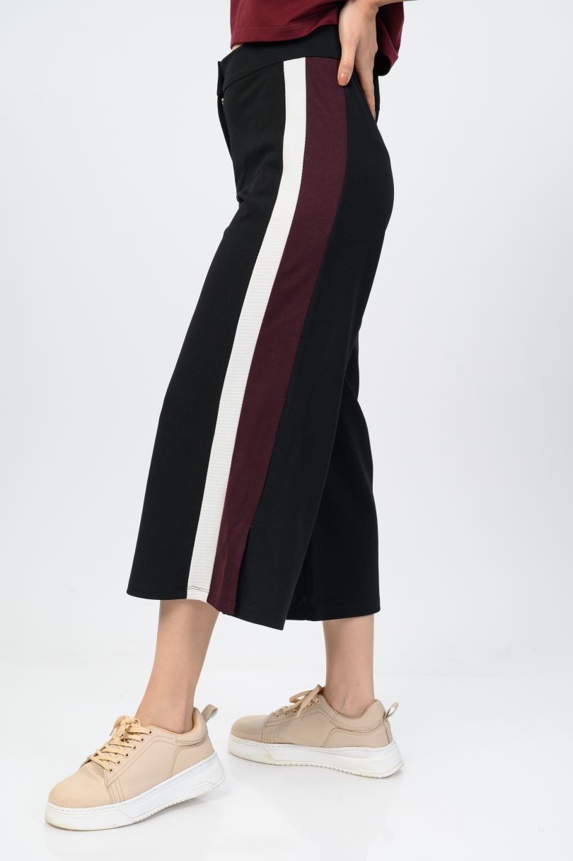 Ladies Colour Block Pant - Calf Length - Altruism Fashion LLP